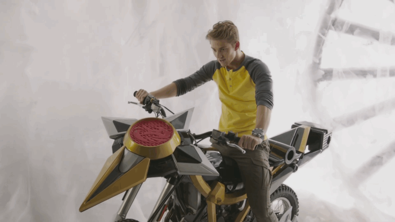 Calvin Maxwell, Yellow Ninja Steel Ranger - Morphin' Legacy